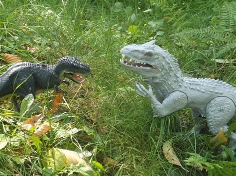Indominus Rex Vs V Rex By Mutantapk On Deviantart
