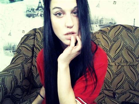 Sexy Legs Skype Skype Streaming Love Girl Profile And Live Cam Show
