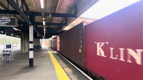 Freightliner Class 66543 Passing Through Southampton Central At Very