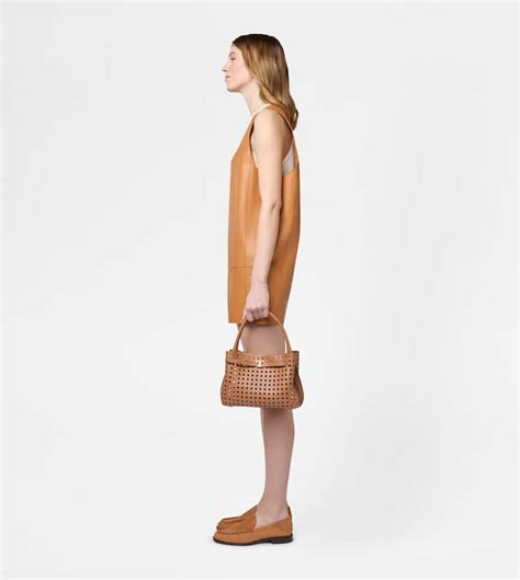 Woman Brown Hand Bag In Leather Mini Xbwtimjc100rorpzs410 Tods