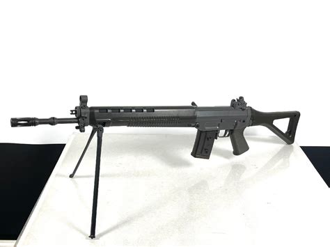 東京マルイ Sig Sg550 電動ガン オートマチック 電動 エアーガン 元箱付き ジャンク品 電動ガン ｜売買されたオークション情報