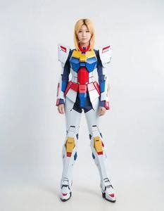 Nobel Gundam Cosplay