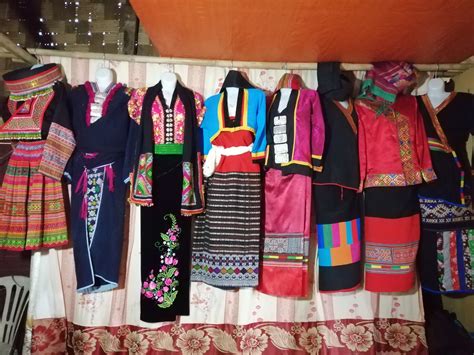 ຮ້ານຫຼອງມ່າ ເຊົ່າຊຸດຟ້ອນ ຊຸດຊົນເຜົ່າ ລາວແລະອຸປະກອນເຄື່ອງໃຊ້ຟ້ອນທີ່ຫາຢາກ