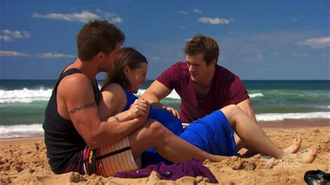 Home And Away 2014 Jess Gives Birth On The Beach Youtube