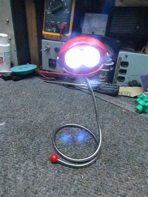 New Led Workbench Light Crawls Backward When Alarmed