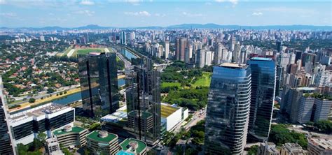 File Marginal Pinheiros E Jockey Club  Wikimedia Commons