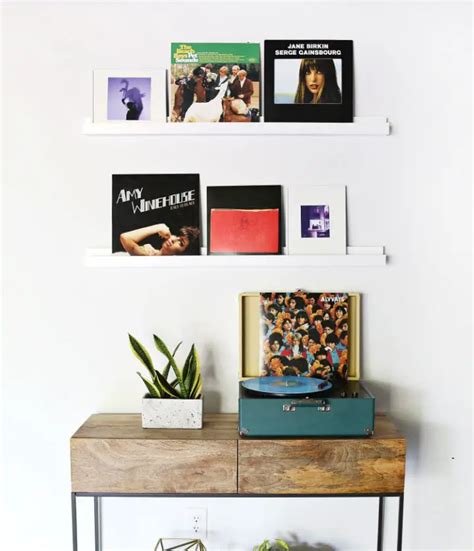 Easy Diy Picture Ledge Plans Diy Folly