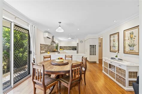 Carita Lanham Ray White Added A Carita Lanham Ray White