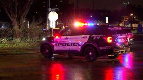 Video Fatal Accident In Houstons Museum District Houston Stringer
