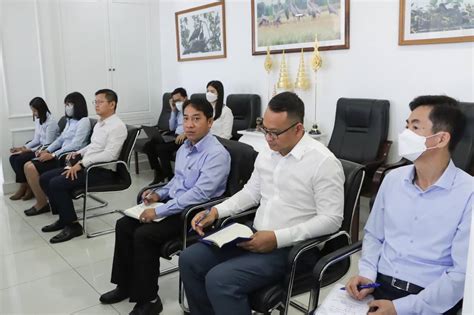 រដ្ឋមន្រ្តីក្រសួងបរិស្ថាន ទទួលជួបសំណេះសំណាល និងពិភាក្សា ការងារជាមួយលោកស្រី ពេជ្រ ចន្ទមុន្នី