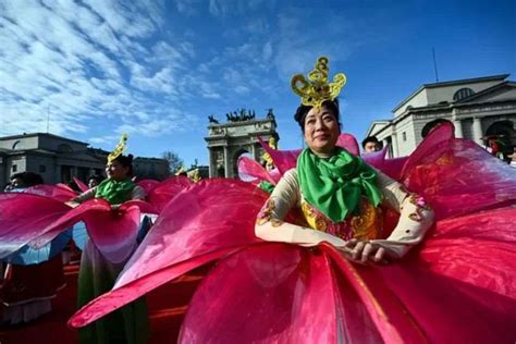 როგორ აღნიშნეს ჩინური ახალი წელი მსოფლიოში ფოტოგალერეა Imedinews