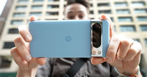 do pixel 8 ai edited photos have to be labeled as synthetic content on