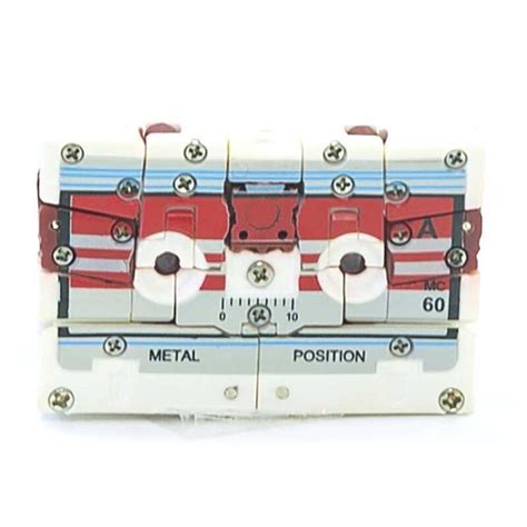 Robot Bagong Transformation Kfc Toys Blaster Mini Cassette Tape Cst 13