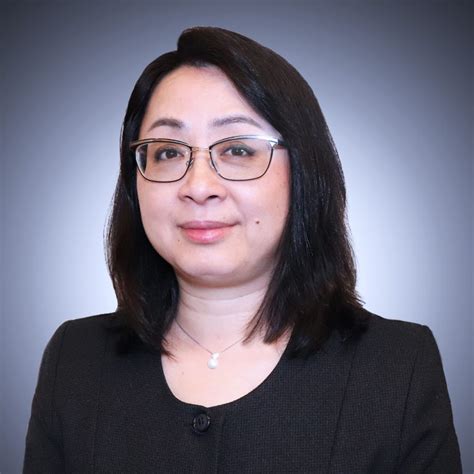 Vivian Wang Newell Palmer