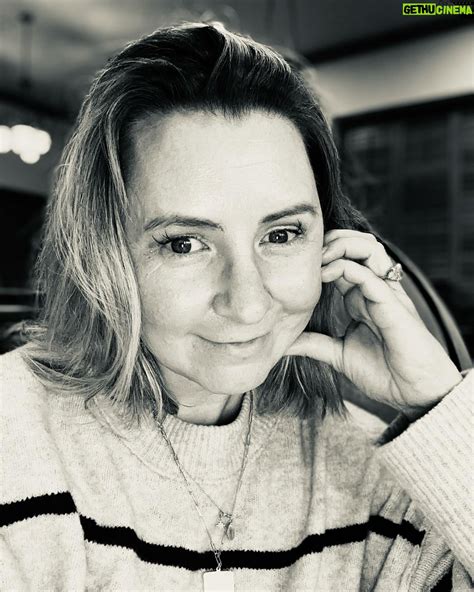 Beverley Mitchell Wiki Biography Age Gallery Spouse And More