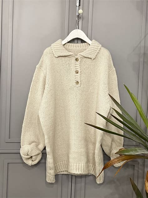 웨이브로드 카라 배색 루즈 박시 니트 미니원피스