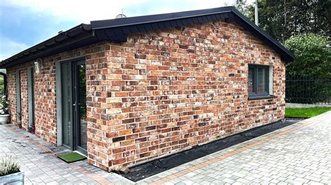 Domek Z Elewacją Z Ciętej Cegły Ceglany Renesans