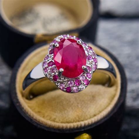 Pretty Ruby And Diamond Ring Platinum