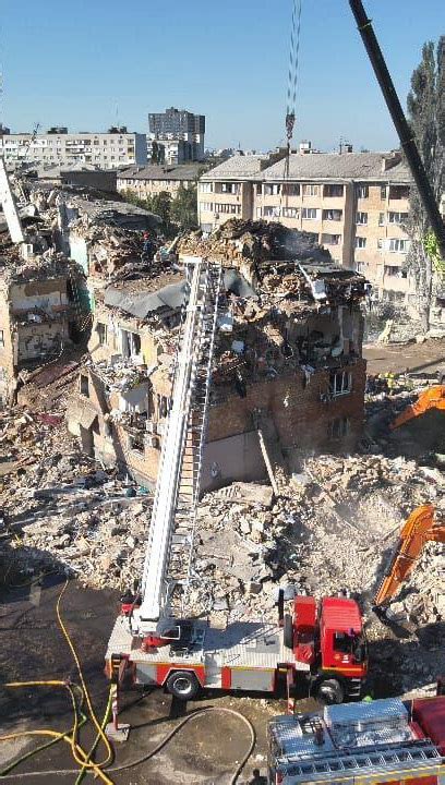 M1 музичний телеканал Vip Тернопіль представили на М1 свою новинку — пісню «Уяка 🎵 Дивись