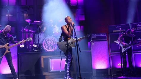 Willow Continues Her Transformation To Guitar Star With Raucous Snl Performance Guitar World