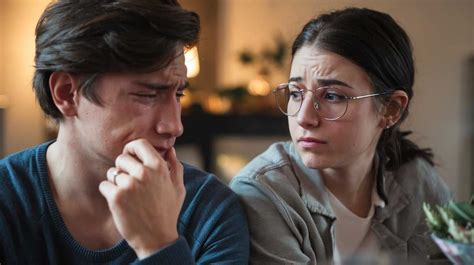 I Found A Tinder Verification Code On My Fiances Phone Daily Viral