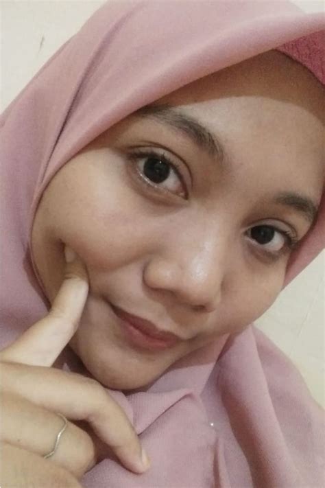 Mahasiswi Hijab Prodi Teknik Industri Universitas Turnojoyo Dzargon