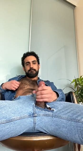 MODEL OF THE DAY ALI RUSH Daily Squirt