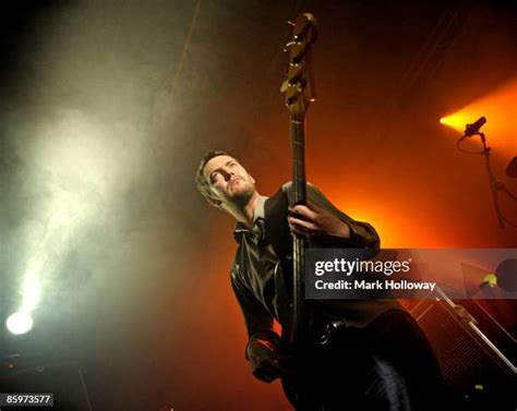 63 Photos Et Images Haute Résolution De James Stelfox Of Starsailor Getty Images