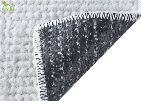 5500g M2 Geotextile Gcl Bentonite Geosynthetic Clay For Pond Liner 55×6