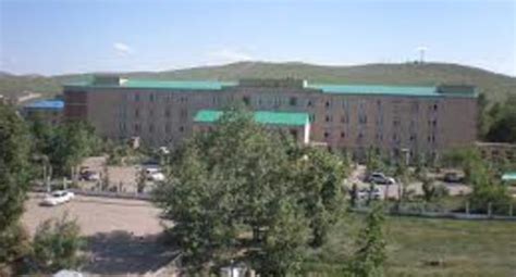 Дархан Уул аймгаас Нэгдсэн эмнэлэг “Төв хүлээлгийн танхим” аа засварлаж ая тухтай орчныг