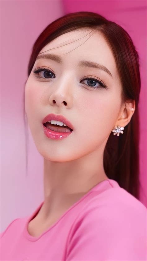 ITZY YUNA Yet But M V ITZY En