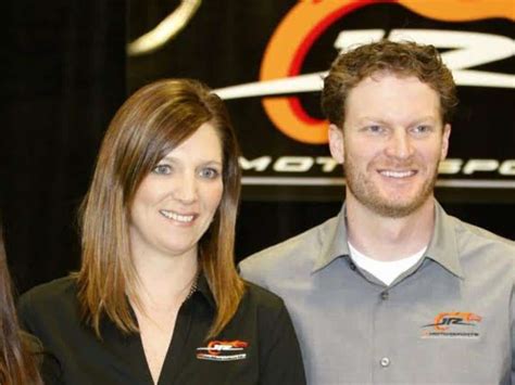 Kelley Earnhardts Net Worth Salary Nascar Team And Husband