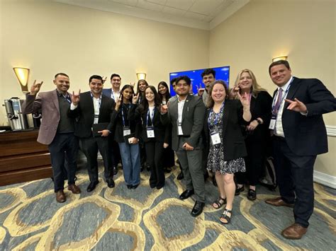 Ucirvine Ucimerage Bschool Moodys Lisa Shulman