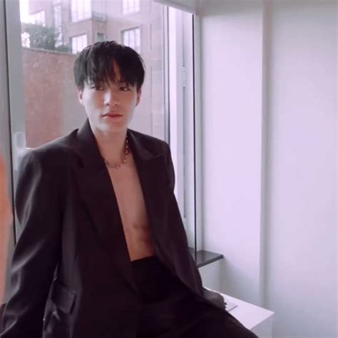 자몽♡̴♡ On Twitter 진지하게 사진 찍구 웃는거 넘 귀여워 🫶 P2ttaftiyb