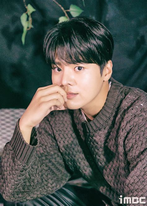 [움짤] 려운 여운 넘치는 눈망울