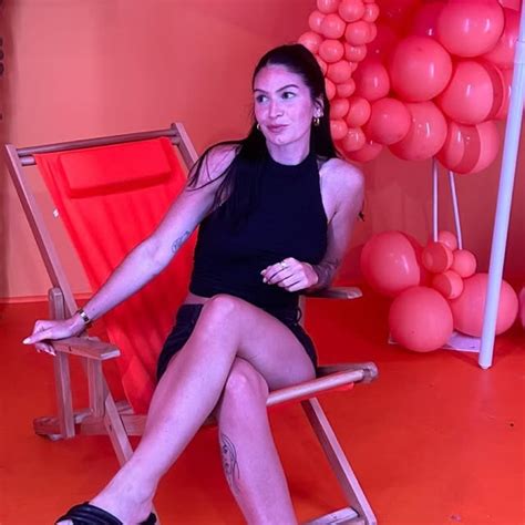 Josie Josielavi On Threads