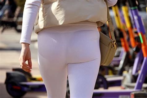 Nauczycielka Tak Ubra A Si Do Szko Y I Czu A Na Sobie Wzrok Uczni W W Azience To Zrozumia Am