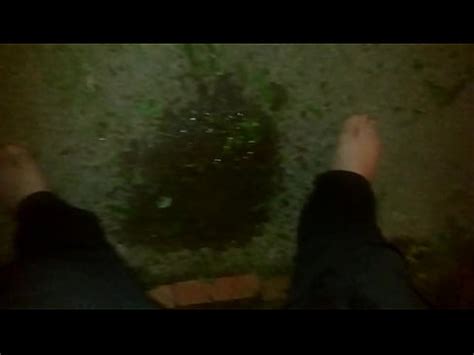 Pissing All Over Myself XVIDEOS
