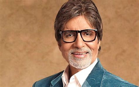 أميتاب باتشان يعلن تبرعه بأعضاء جسده عقب وفاته