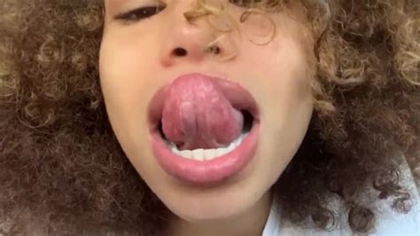 Lip Sniffing Fetish Xxx Mobile Porno Videos And Movies Iporntv Net
