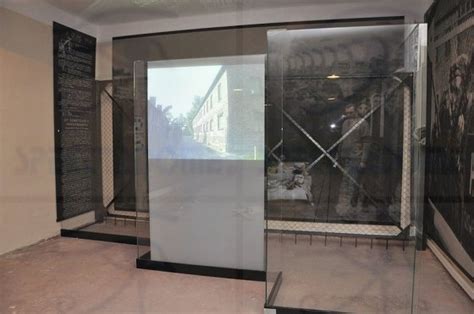 Lcd Projection Glass Vetro Lcd Per Proiezione Verre Projection Lcd Lcd Projection Glass Vetro Lcd Per Proiezione Verre Projection Lcd