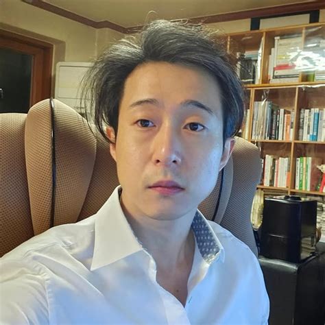 그 분들이 그렇게 자기가 빛날 만한 가치가 있다는 걸 알게 되었거나 잠시 시련을 겪느라 보지 못한 것을 다시 보게 되었을 때 얼마나 멋지게 앞을 향해 걸어나가겠습니까