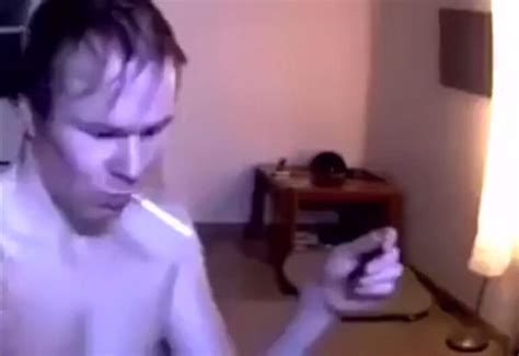 【閲覧注意】アル中おじさん、生配信中 自分の犬に殺されてしまう…（動画あり） ポッカキットポッカキット