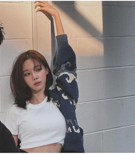 윈터 인스타 표정 마이너갤 윤아저장소 KGIRLS NET