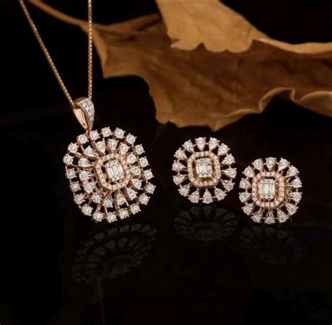 Rose Gold And Daimond Pendant Set Diamond Pendant Sets Diamond Pendants Designs Real Diamond