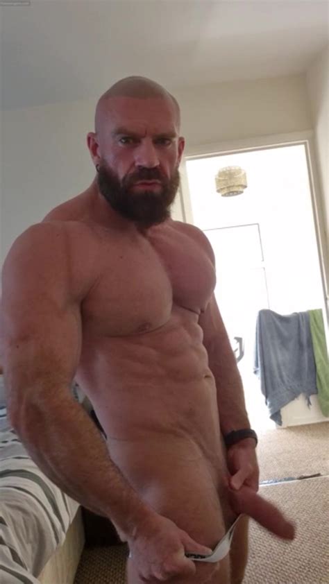 English Muscle Guy Thisvid Com