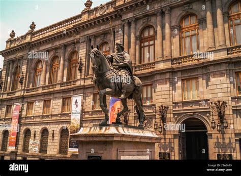 Mexico City Offers A Perfect Blend Of Modern As Well As Contemporary