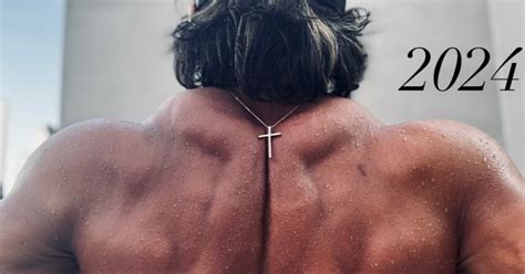 “남자는 등” 49세 추성훈 성난 근육 공개… ‘이 운동으로 만들 수 있다