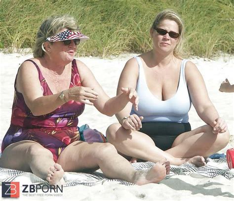 Mature And Grannies Clad Bikinis And Undergarments Zb Porn