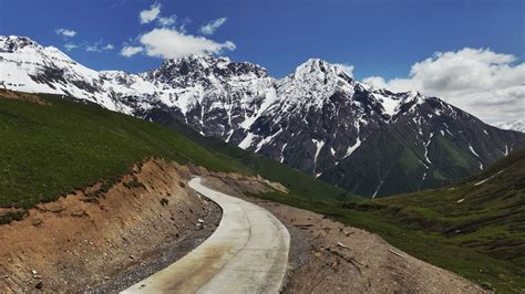 საავტომობილო ზემო და ქვემო სვანეთის დამაკავშირებელი ზუგდიდი ჯვარი მესტია ლასდილის